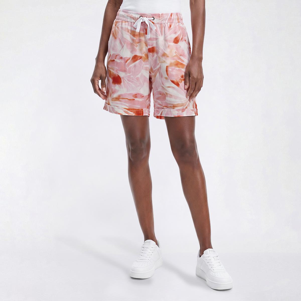 Click here for Womens da-sh Abstract Linen Shorts prices